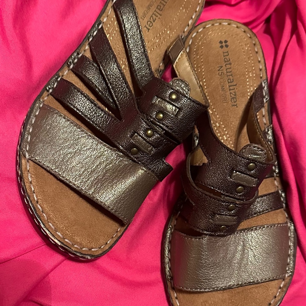 Naturalizer N5 Slide-Ins Beautiful Bronze & Brown - Gem